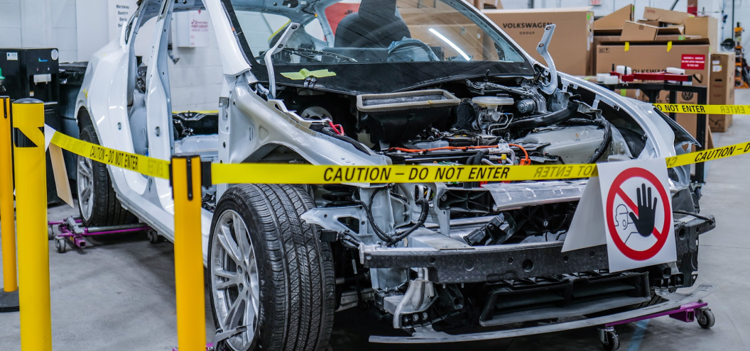 Electrical car repair store